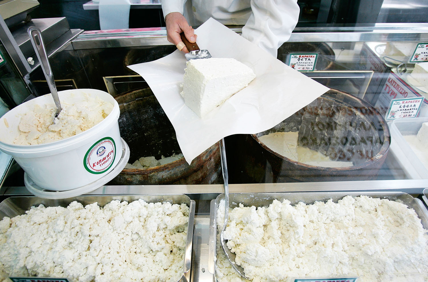 Halálos fegyver lett a feta | CanadaHun - Kanadai Magyarok Fóruma